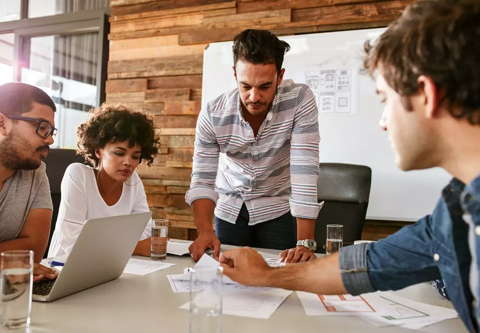 Operationeel leidinggeven: 5 tips voor praktisch leiderschap | Schouten ...